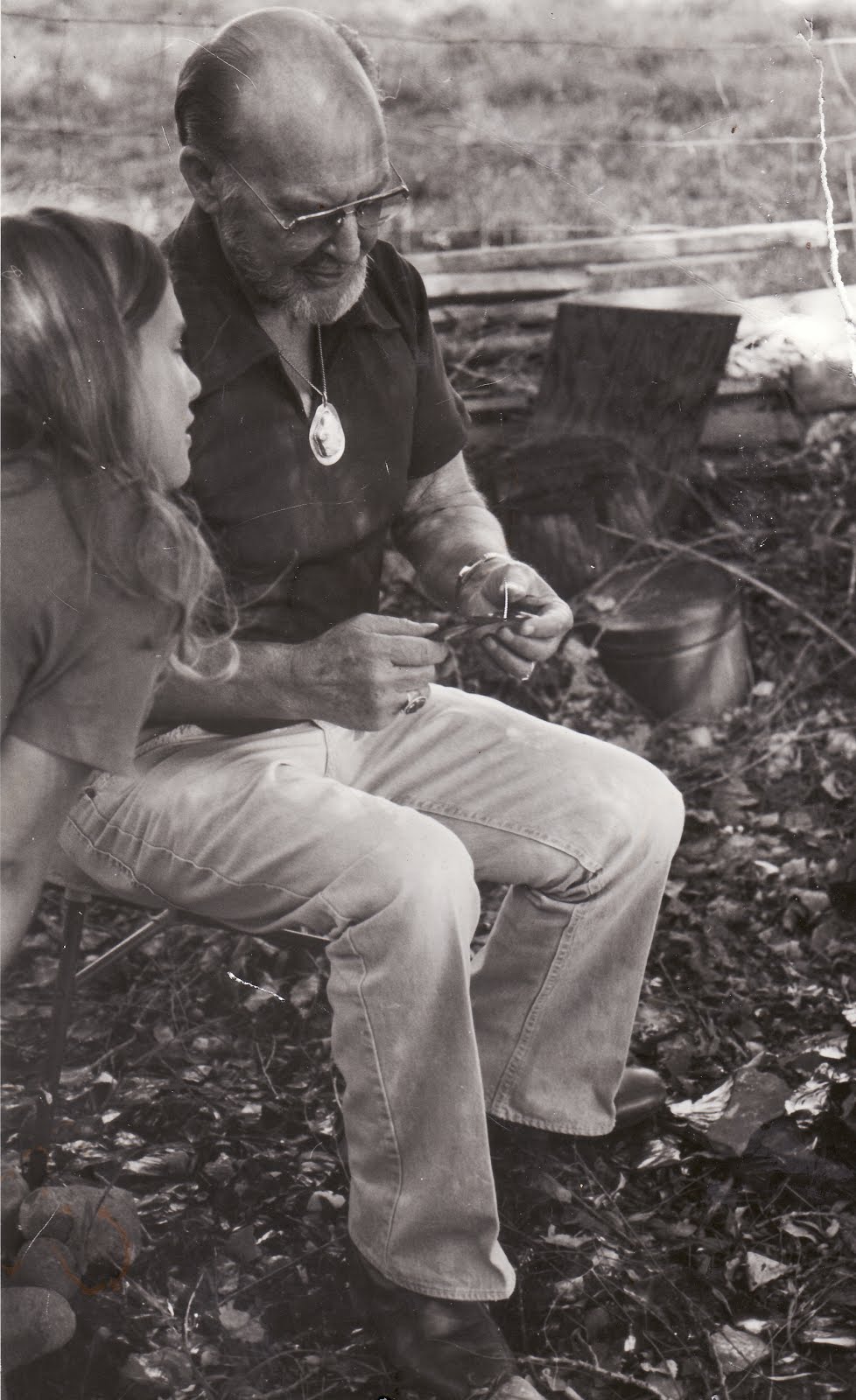 HALL OF FAME FLINTKNAPPER, DON CRABTREE - PaleoPlanet