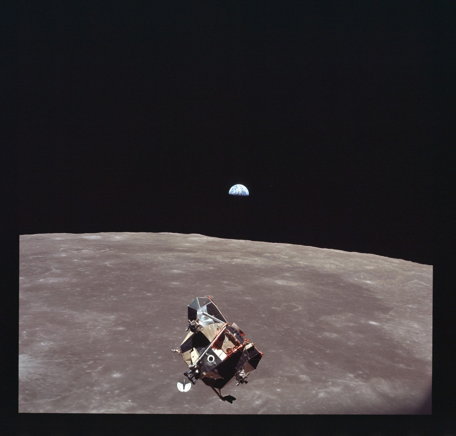 Apollo 11 Timeline: 1969/07/21 127:00 GET (21:30 IT circa): Le foto ...