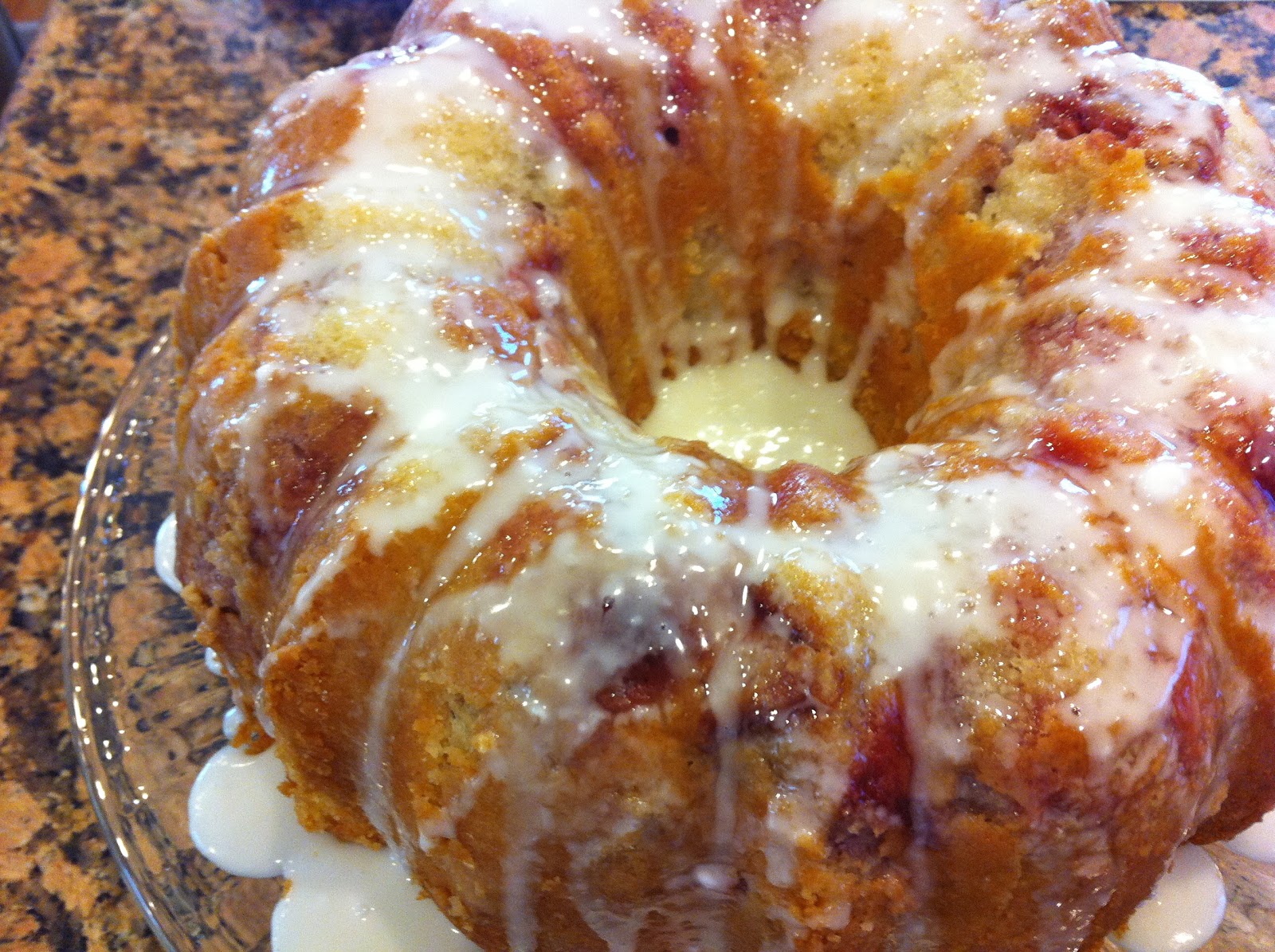 Mangoes & Lemons: Fresh Strawberry Yogurt Cake