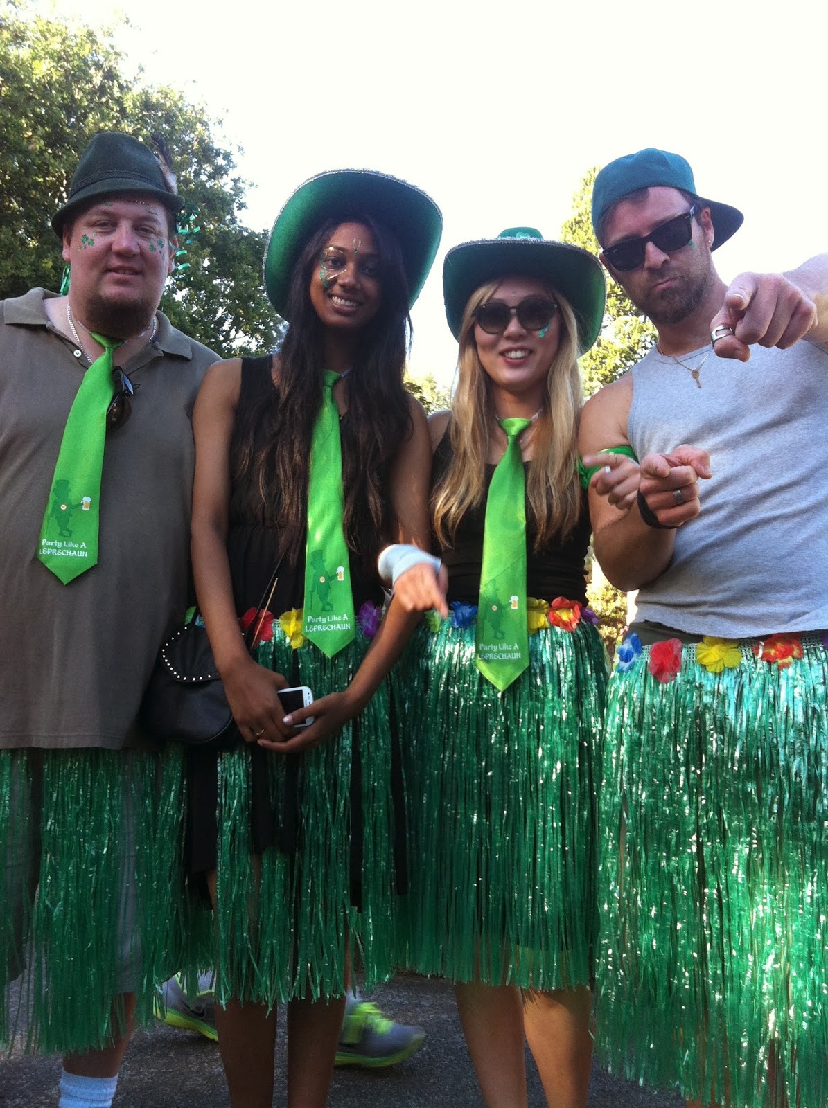 Howick Intermediate Room 6!: The mighty COOPER at swimming sports!