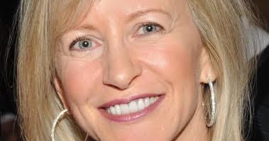 Chick Lit Central: Meredith First is the "Apple" of our eye...plus a ...