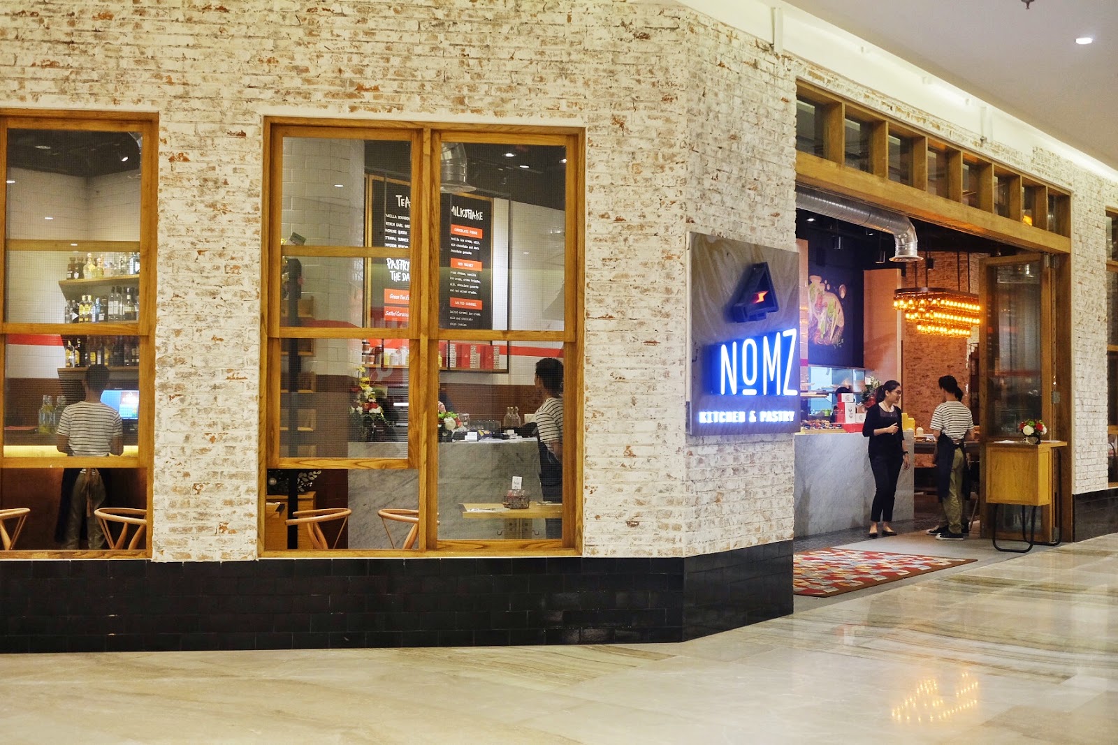 Ivy's Life: NOMZ Kitchen & Pastry Grand Indonesia