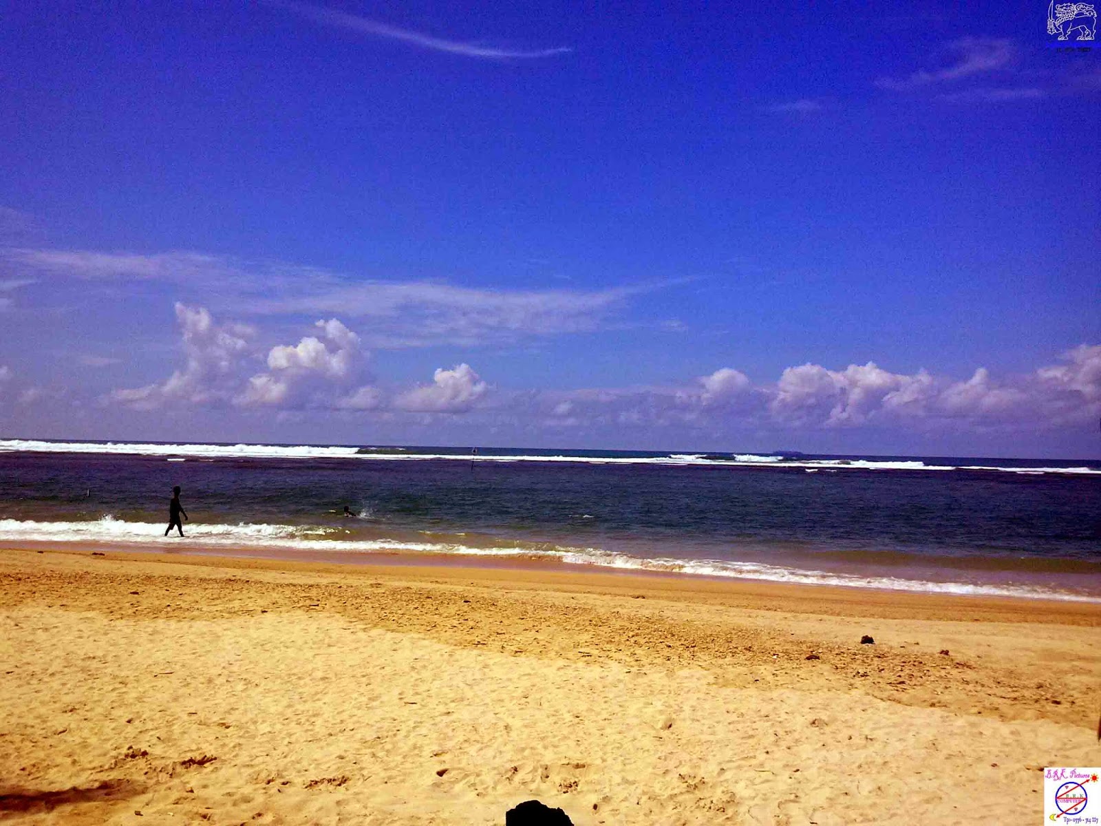Lanka Pictures Page: Polhena Beach, Matara.