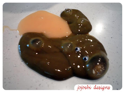 jojoebi designs: Slugs and Slime....