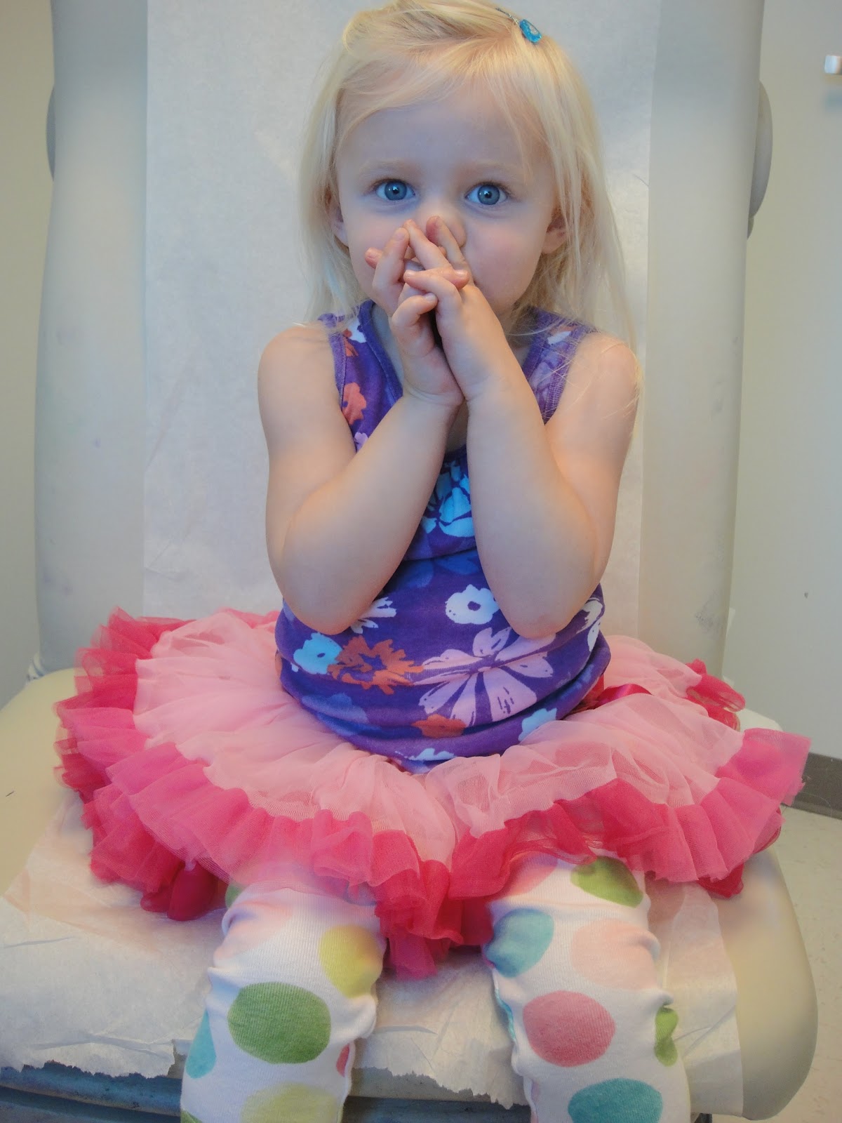 Zane, Emerson, and Smith: The Girl With the Pink Cast