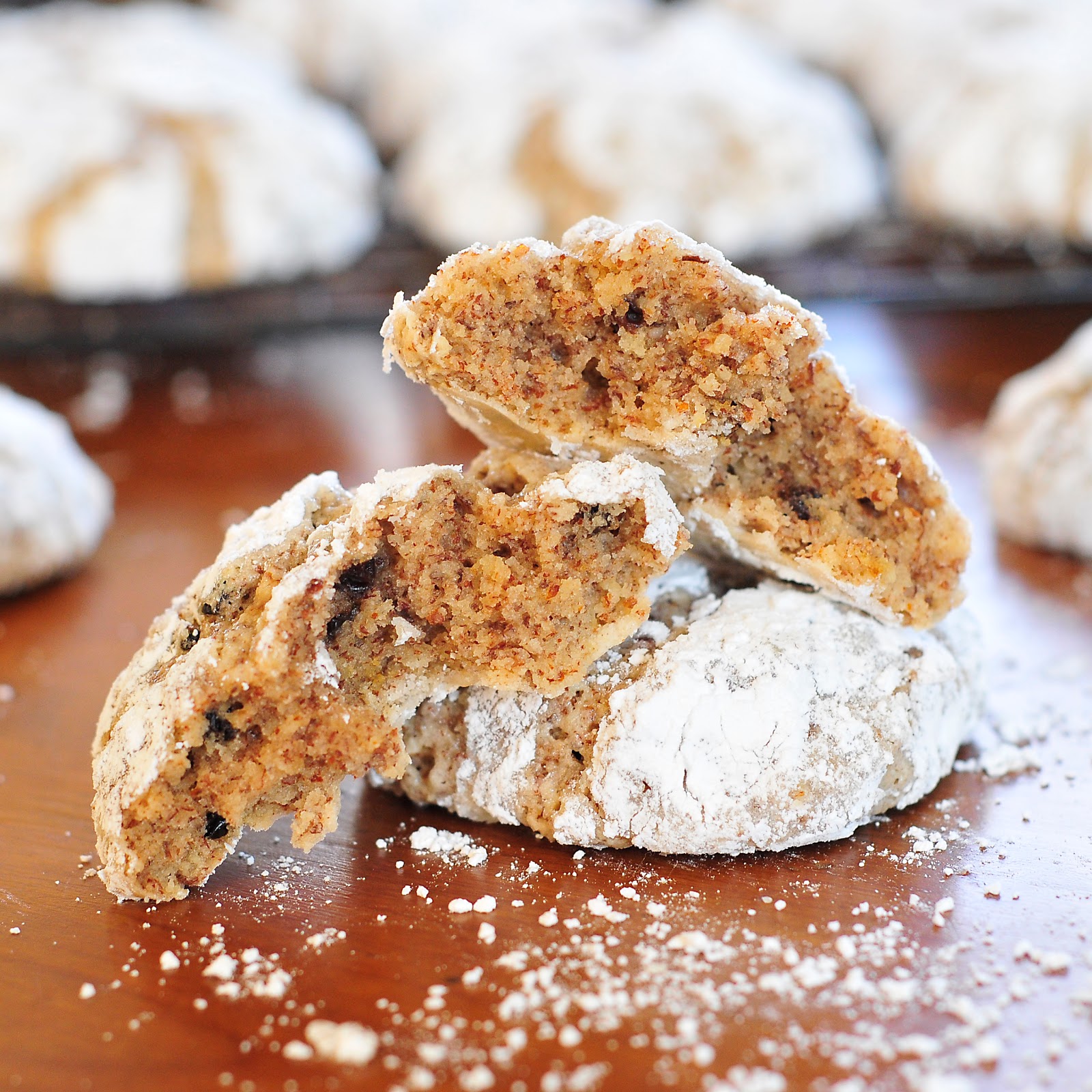Simply Gourmet: Currant Amaretti Cookies