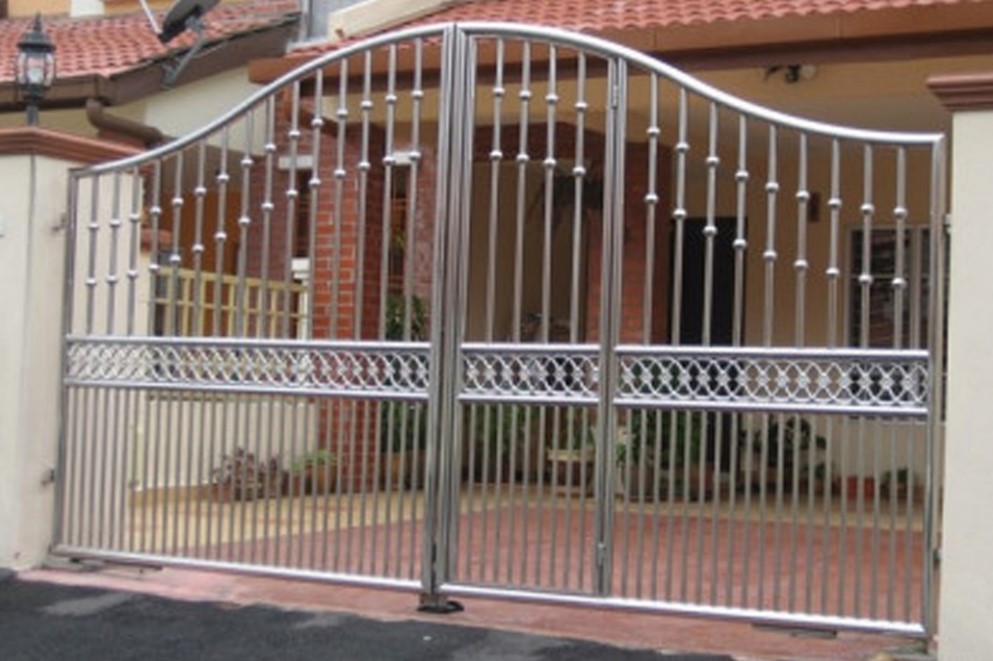 √ 35 Desain Model Pagar Stainless Steel Minimalis Masa Kini