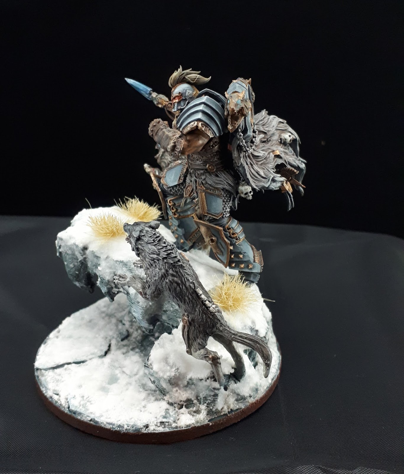 WarGameHobby: Leman Russ Primarch of Space Wolves