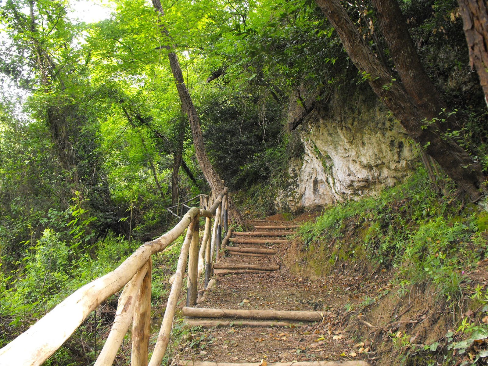 Come risparmiare e vivere più sereni: Scalare una montagna
