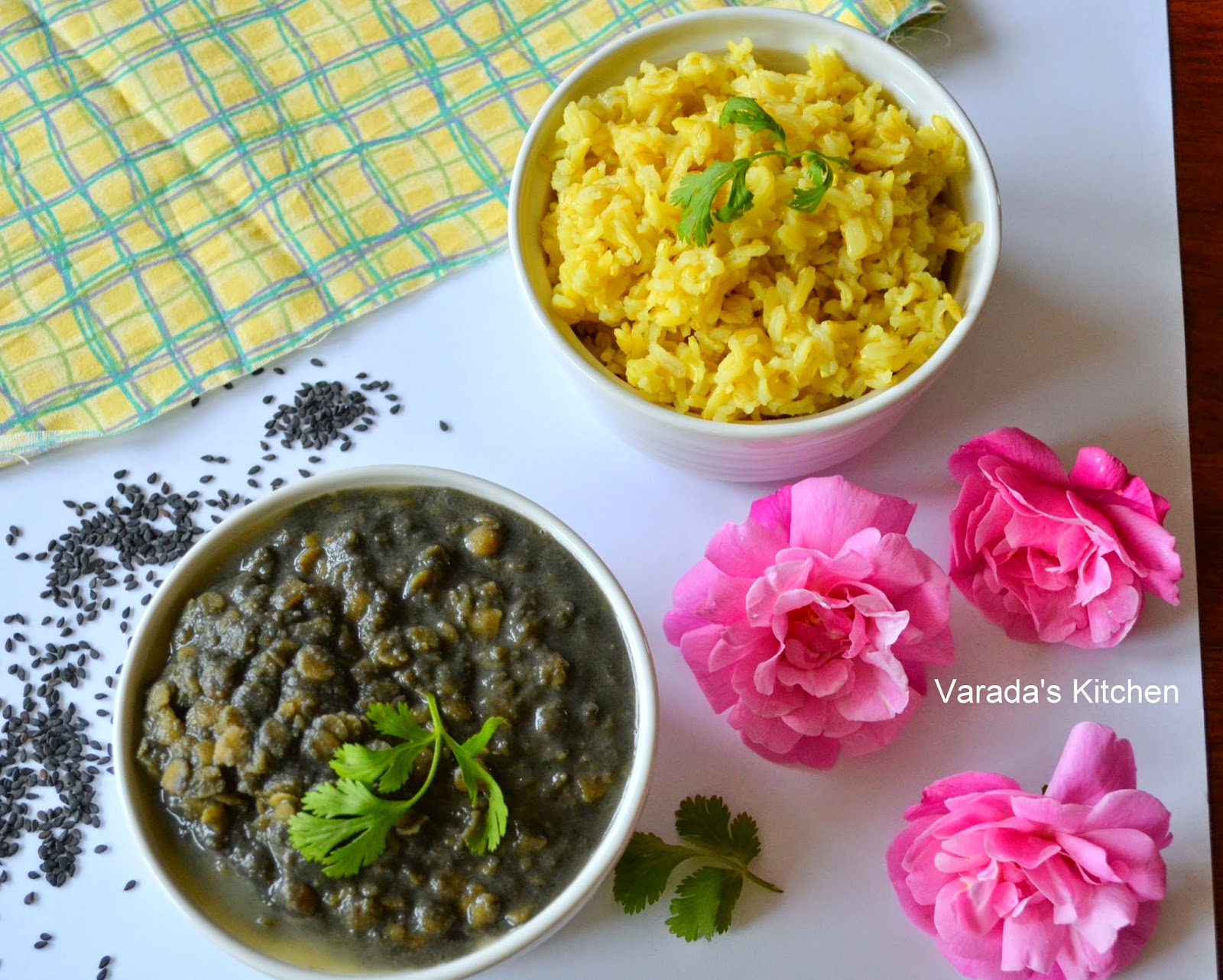 Daineiiong with Jastem (Dal in Black Sesame Paste with Flavored Rice)
