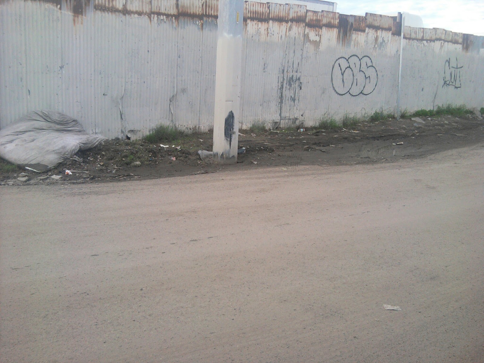 graffiti , murals & tagging : Wilmington ca ( tagging crews )