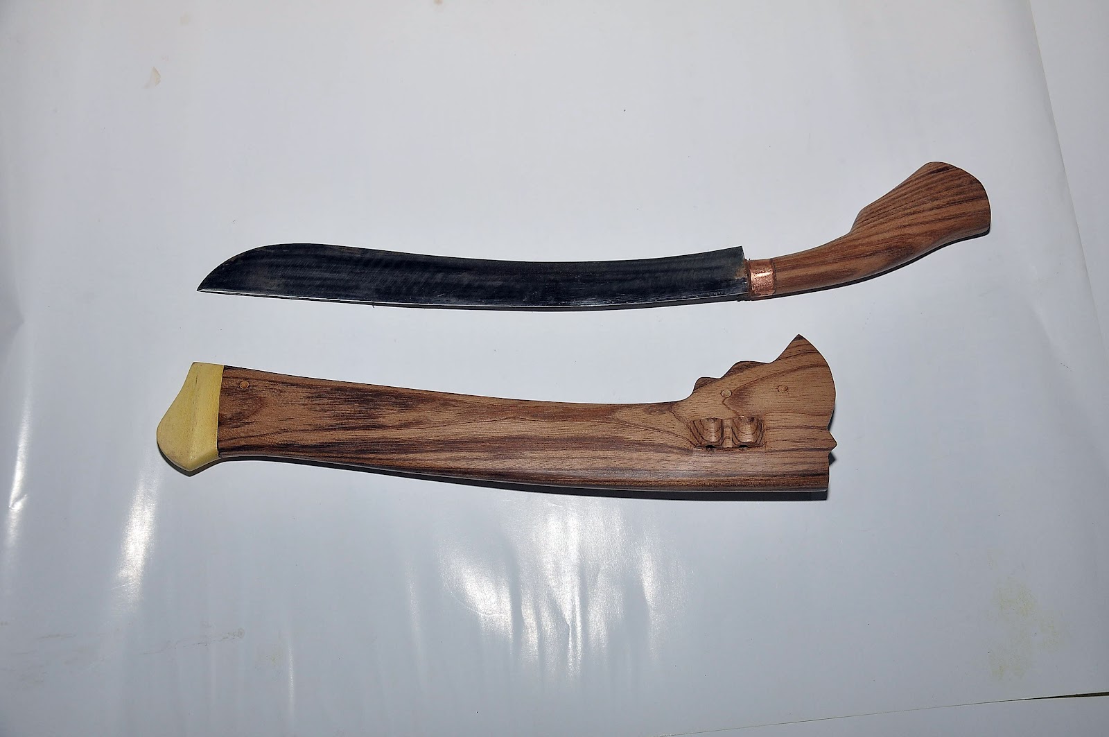 Pertukangan Hulu & Sarung Parang TAMMAN