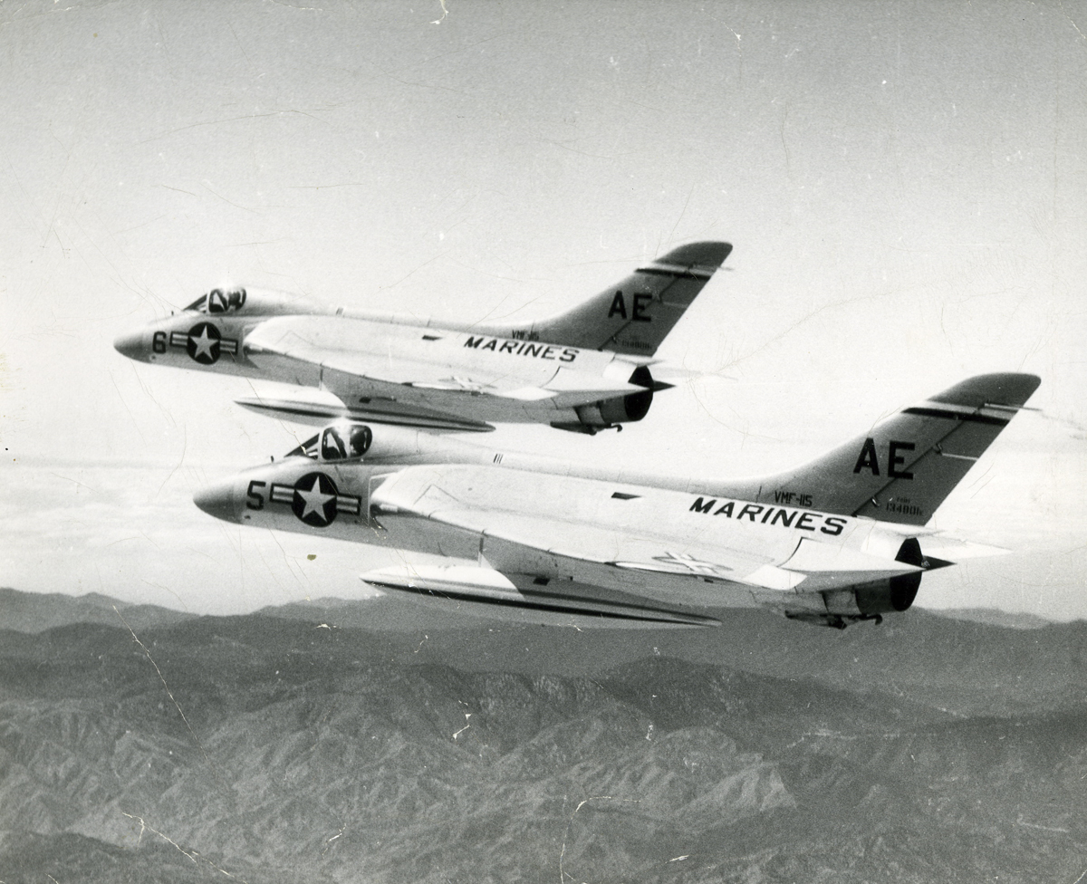 Vintage Air: Mojave Skyrays