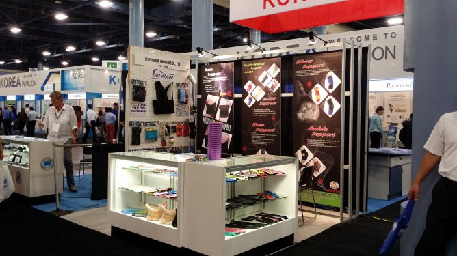 PAMERAN ALAT KESEHATAN JCC | HOSPITAL EXPO ~ JUAL TENDA DAN PARTISI ...