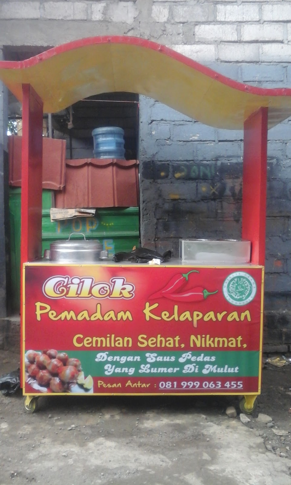 K12I5T4 Z0N3!!!!!!!!!!!!!!: gerobak cilok pemadam kelaparan