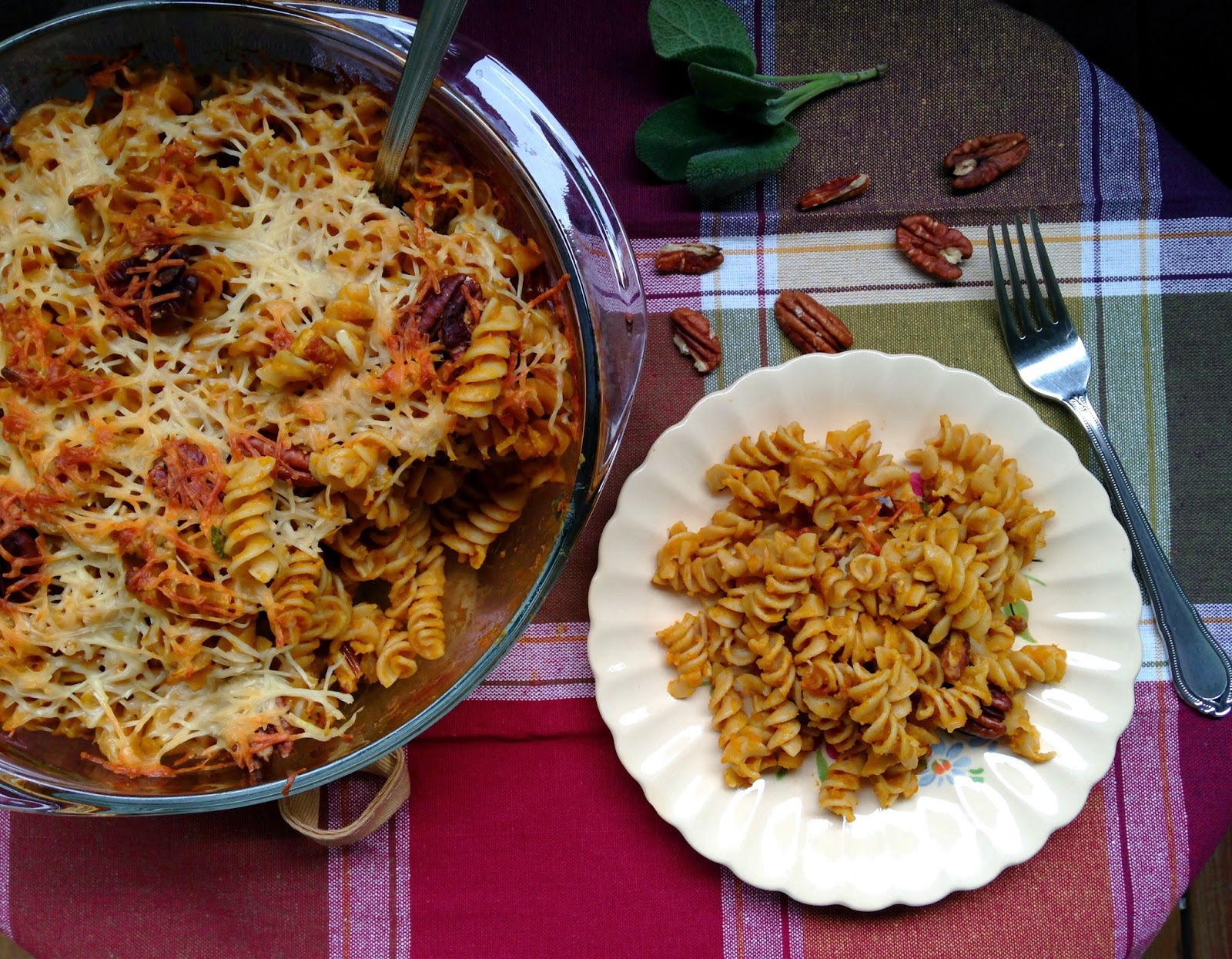 {Recipe ReDux} Baked Rotini in a Pumpkin Sauce with Parmesan + Pecans ...