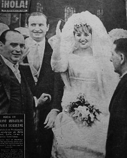 NAKARAJAN: HOLLYWOOD / ITALIAN ACTRESS SOPHIA LOREN BORN 1934 SEPTEMBER 20