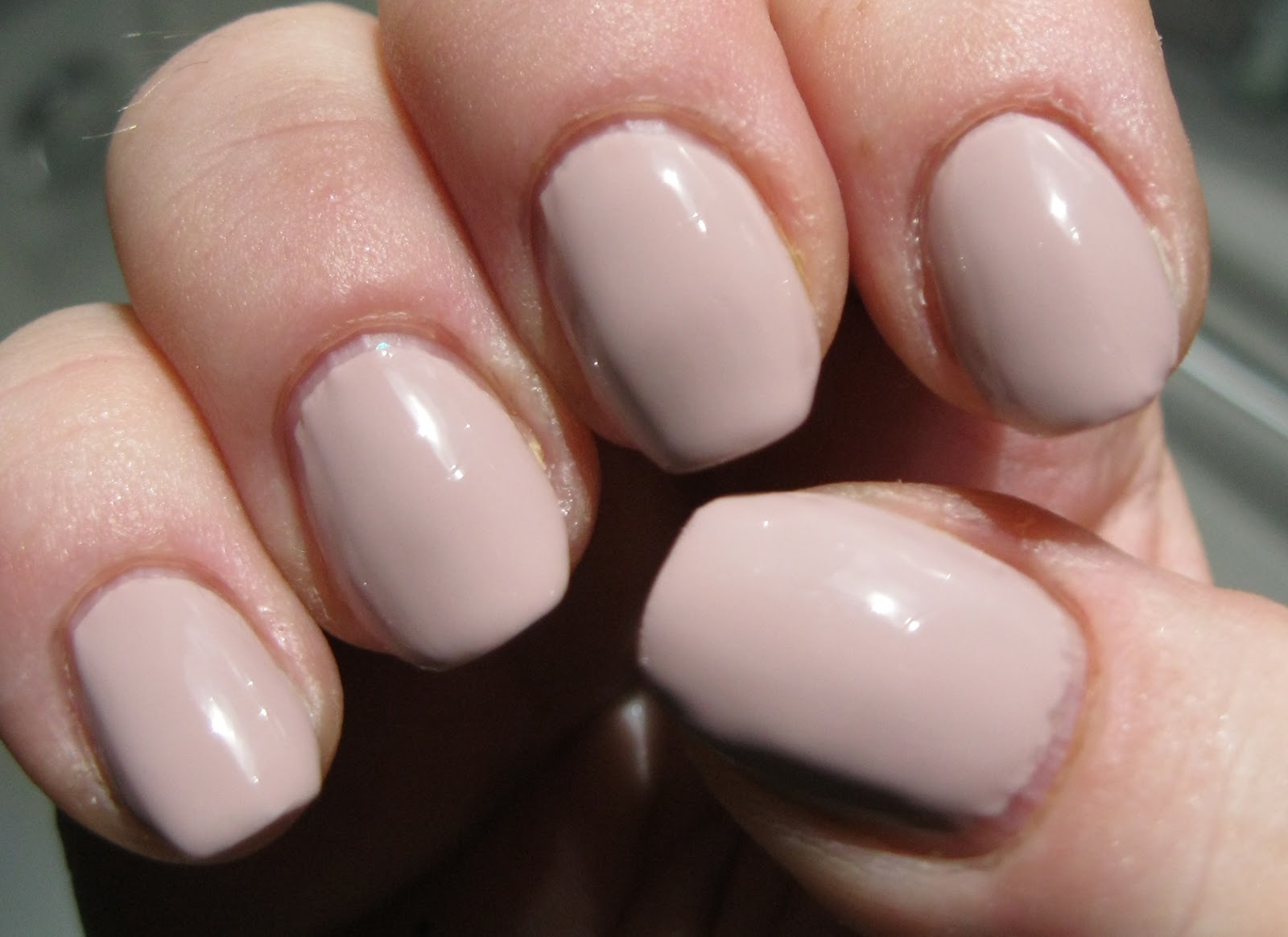 Lacquer Slacker Liz: Mannequin Hands: Zoya Kennedy