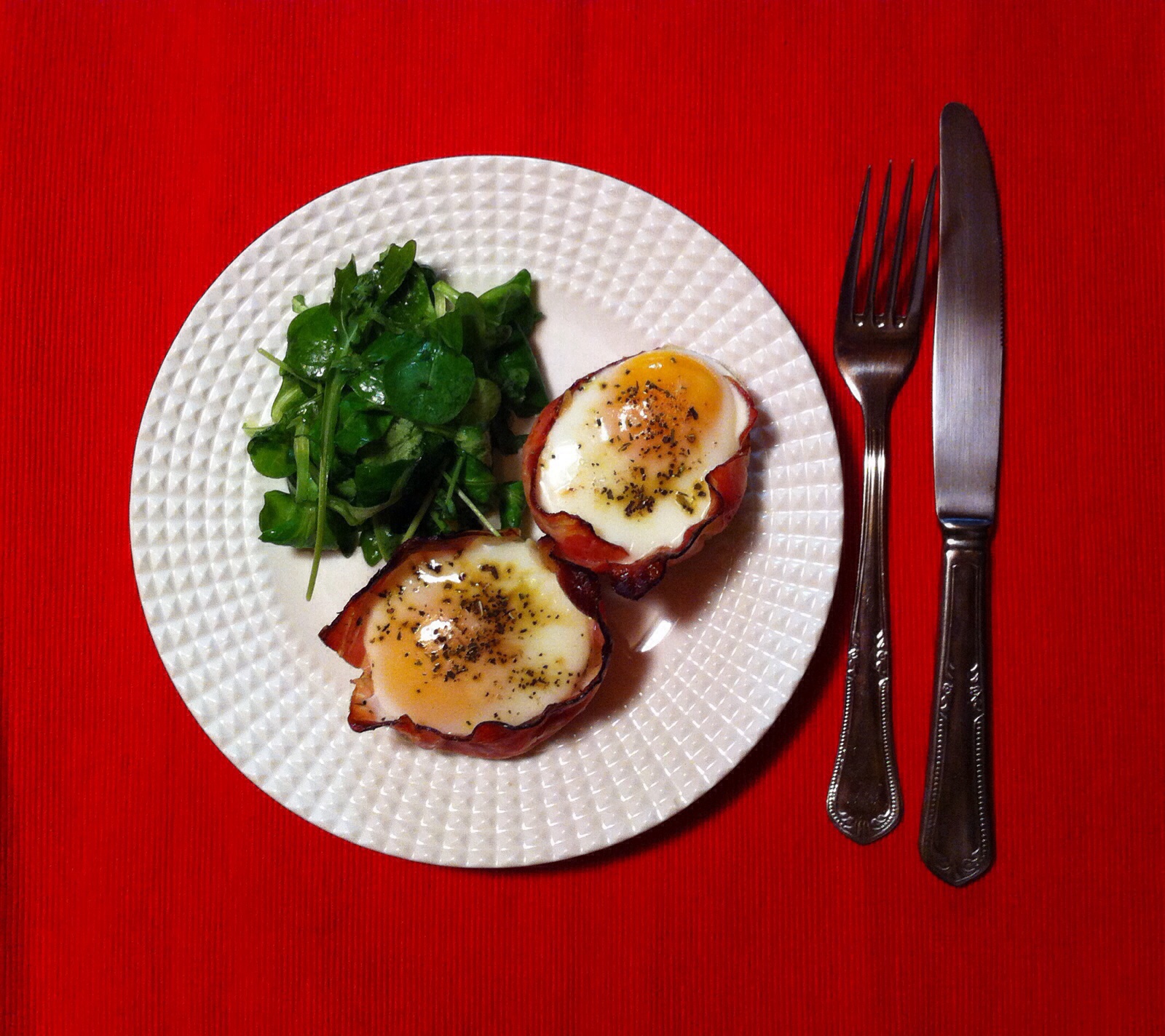 Mami cómo se hace: Huevos con bacon al horno