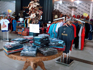 GOLDEN FACTORY OUTLET - BATAM