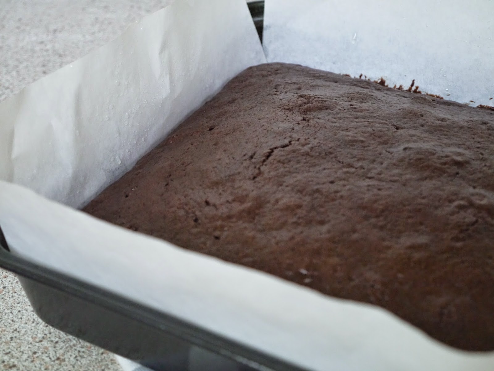 This Muslim Girl Bakes: The Chocolate Cake.