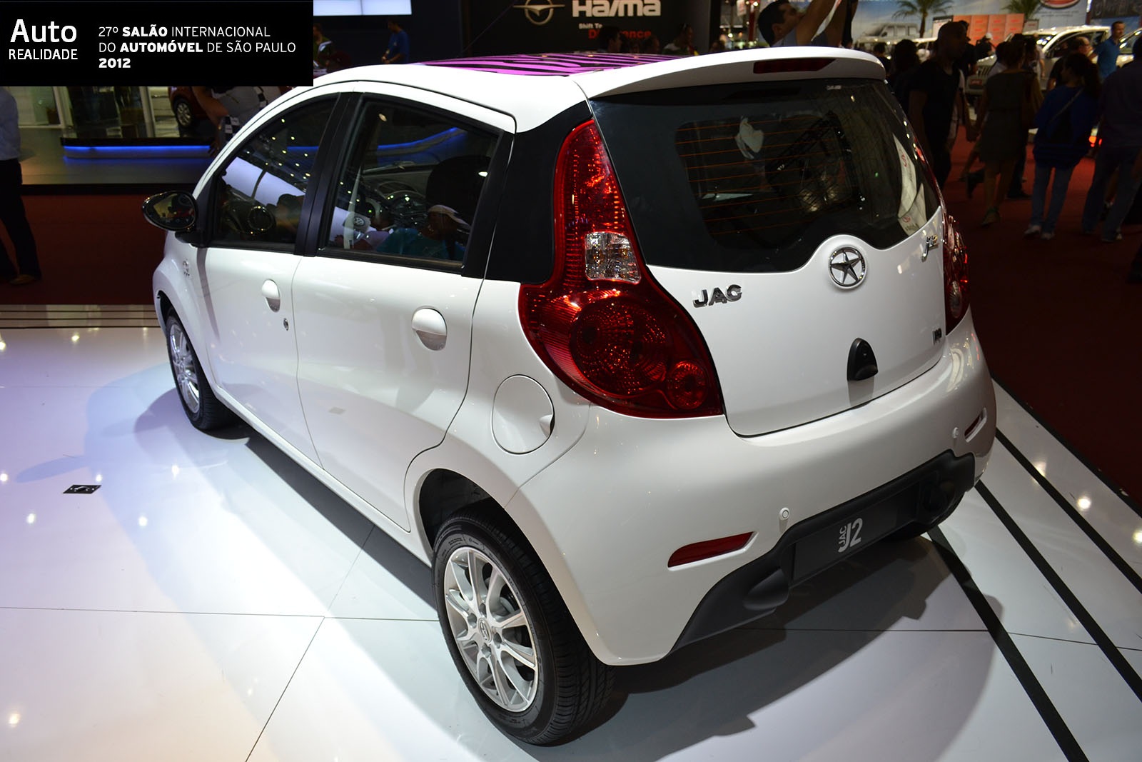 JAC J2 chega em dezembro por R$ 30 990