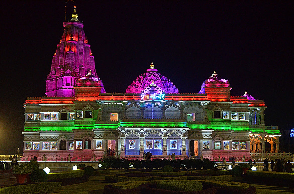 Exploring the Sacred: Famous Hindu Temples in Uttar Pradesh