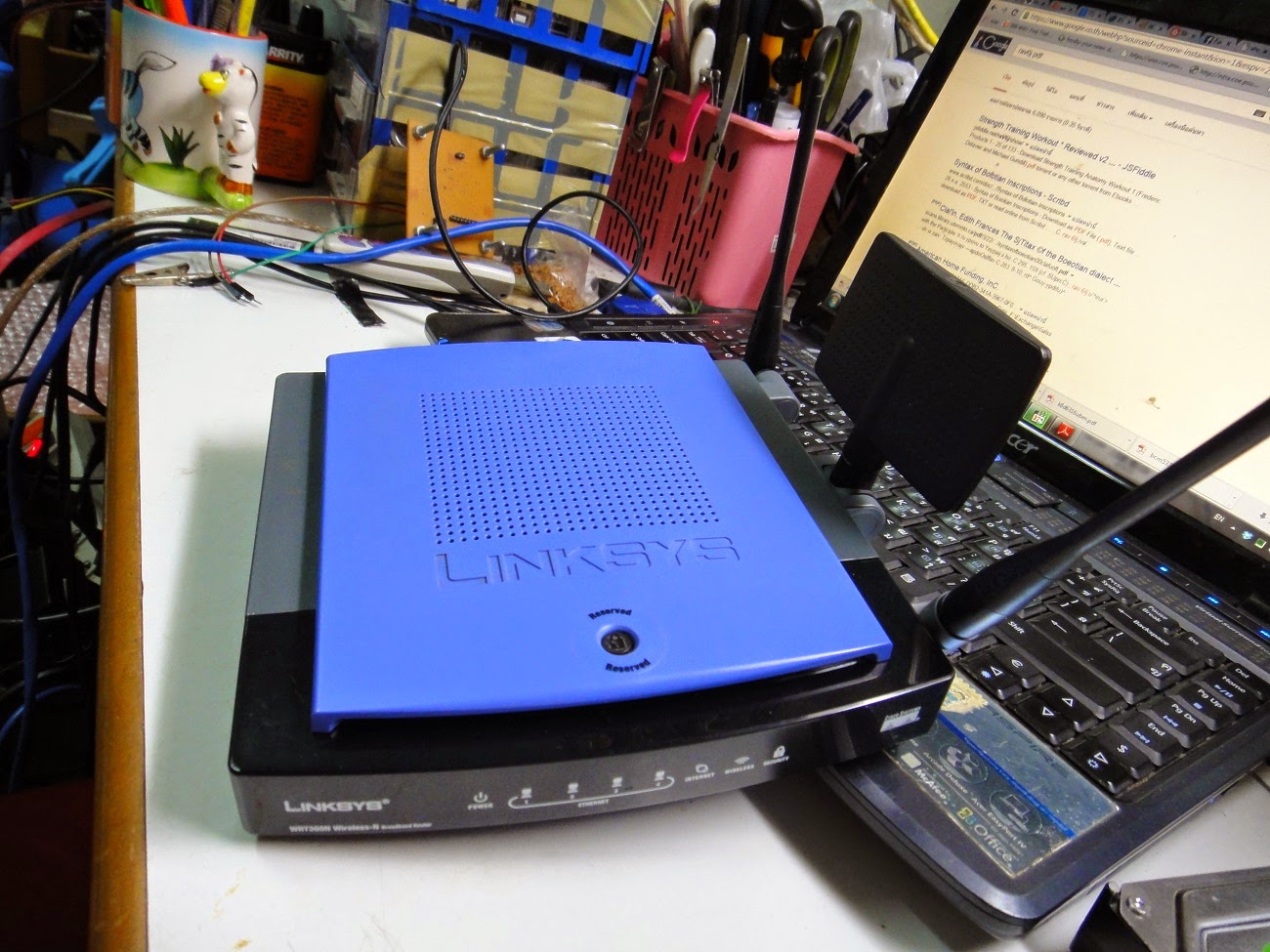 Sunny MCU and Electronics: Linksys WRT300N v1.1