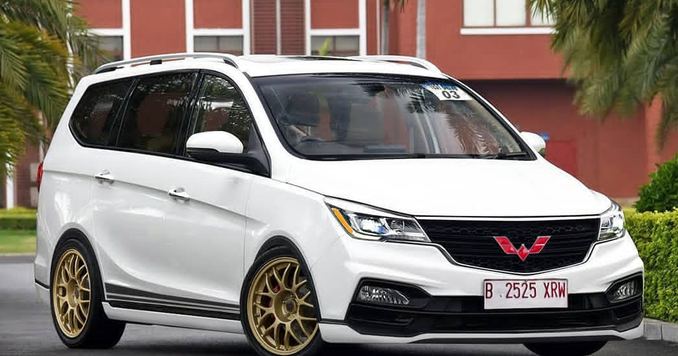 Modifikasi Digital Wuling Confero S