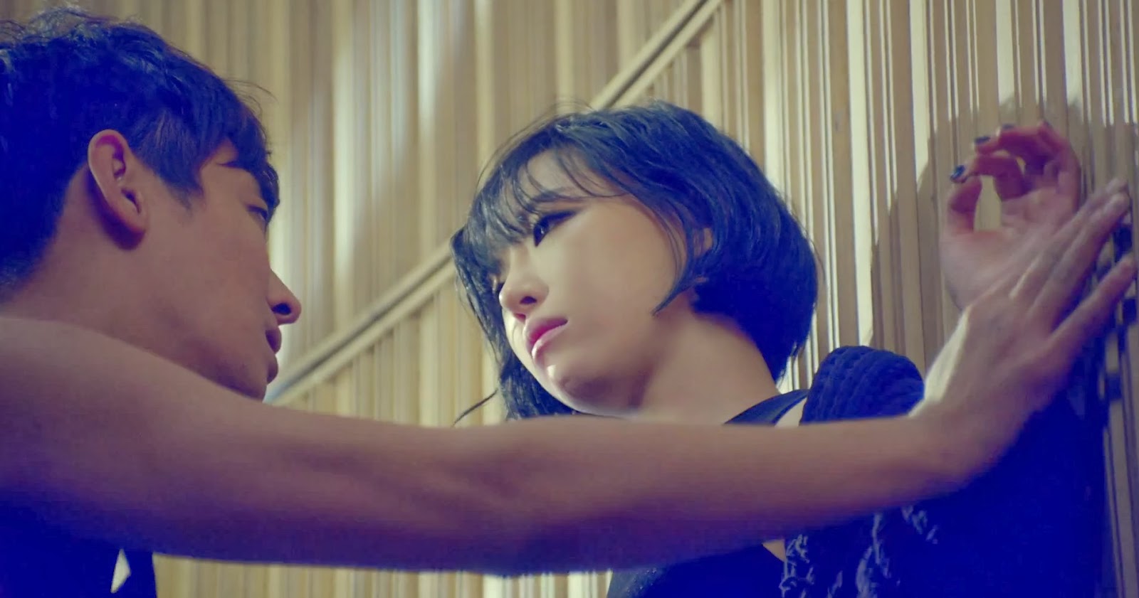 Anti Kpop-Fangirl: [MV review] Ga-In "Fxxk U"