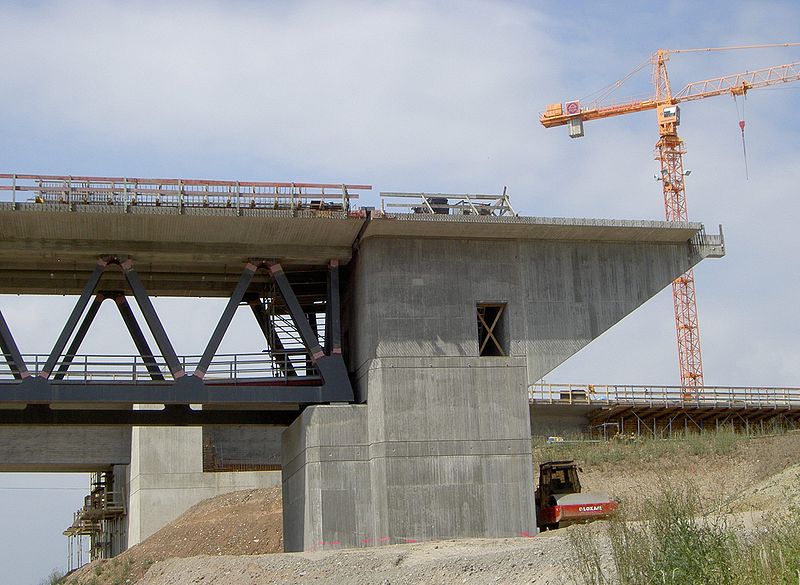 Introduccion a la ingeniería: ESTRIBO O CONTRAFUERTE