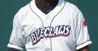 Hudson Leaves Threshers to Pursue Football