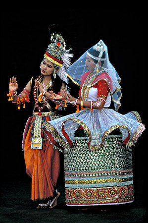 Raas : Manipuri raas leela