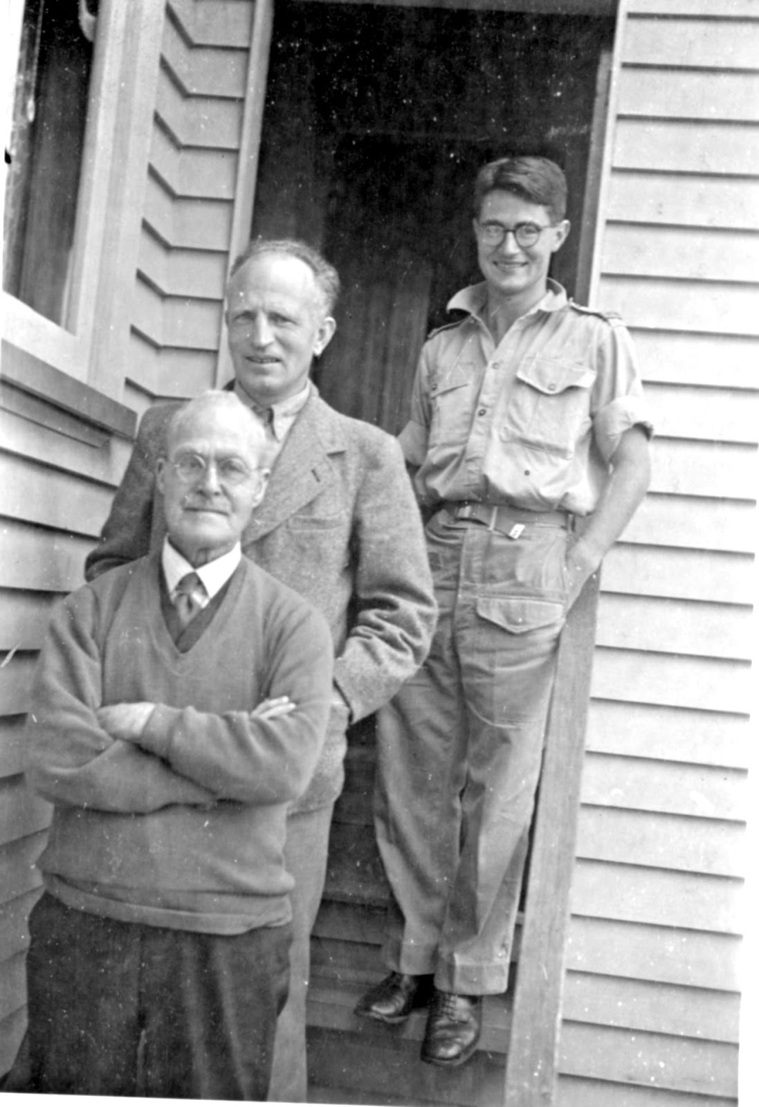 Personal Reflections: The Pacific Belshaws - Death of Cyril Belshaw