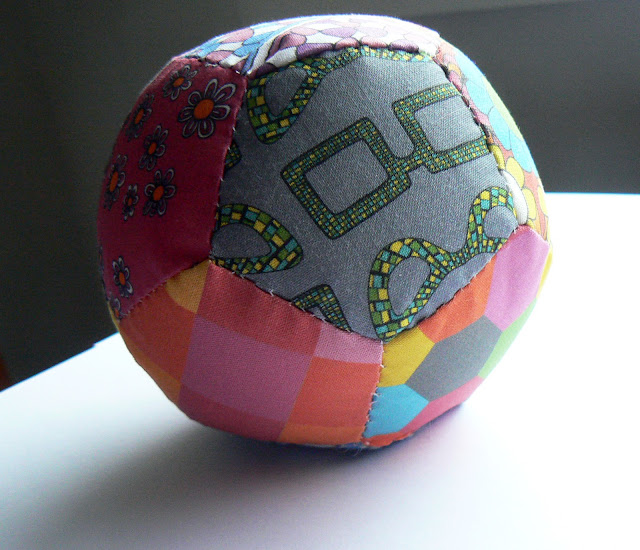 CurlyPops: A Scrappy Ball