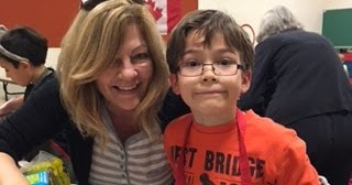 Division 4: Lunch monitor