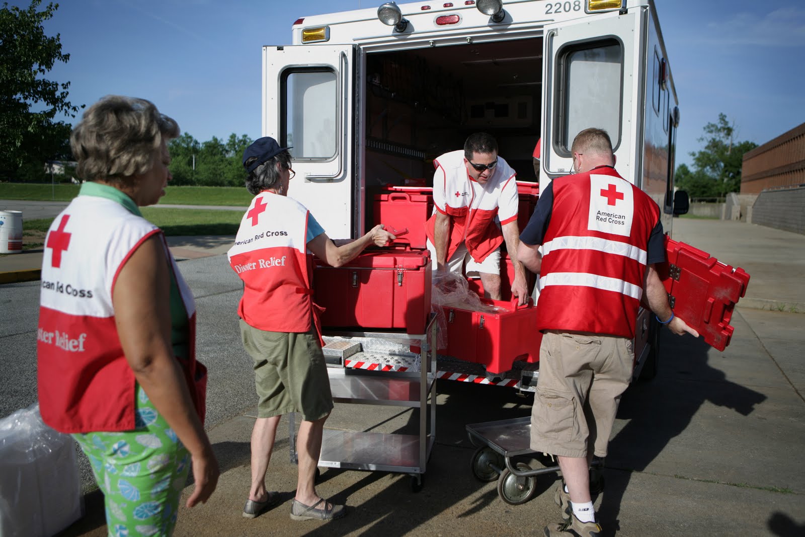 Asheville-Mountain Area Red Cross: 26 Volunteers from WNC assisting in ...