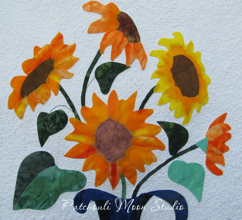 Patchouli Moon Studio: Sunflowers in a Vase Applique Wall Quilt