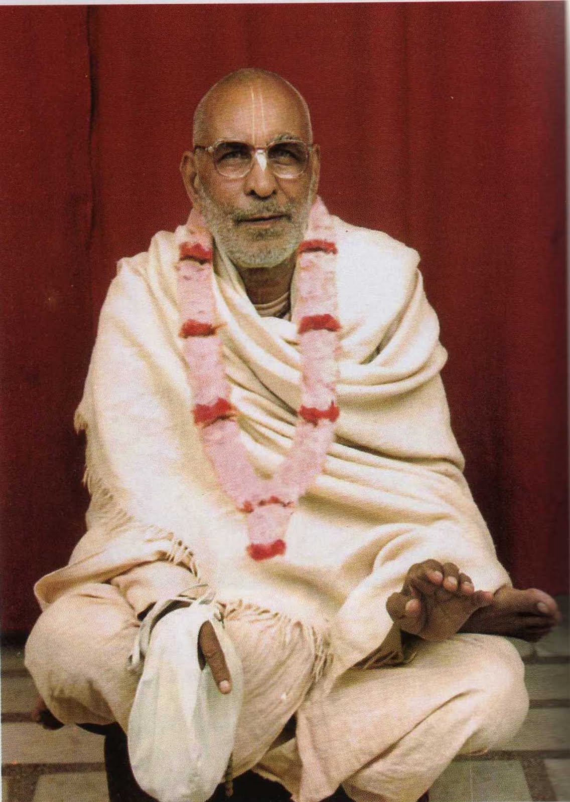 Creeper of Devotion: Srila Gurudeva, the Supreme Treasure