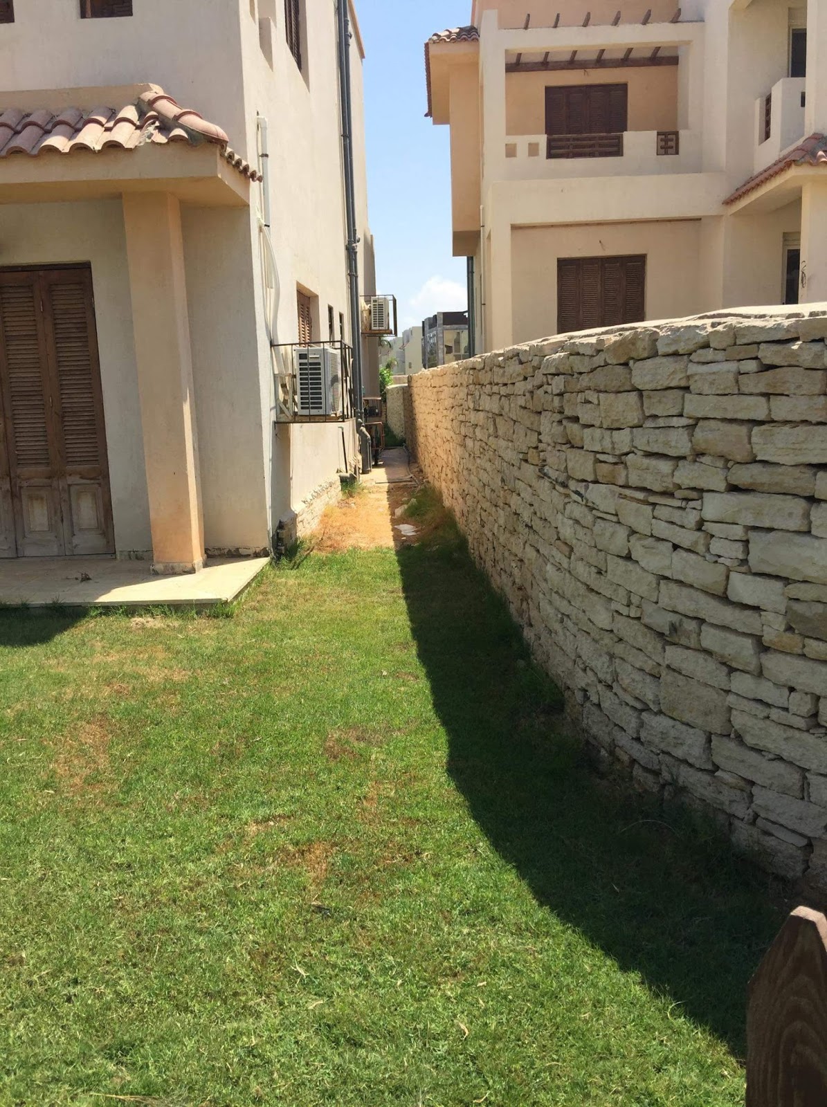 El villa: Chalet for sale in Dimora village North Coast ground