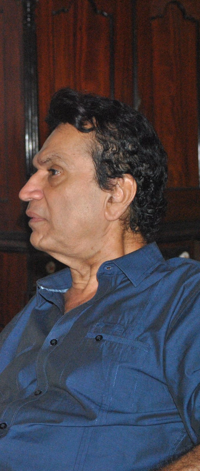 Fragments.: Ravindra Randeniya: Reflections on a frown