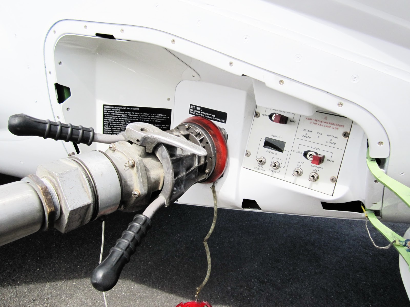 Captain Micah: MY AIRPLANE