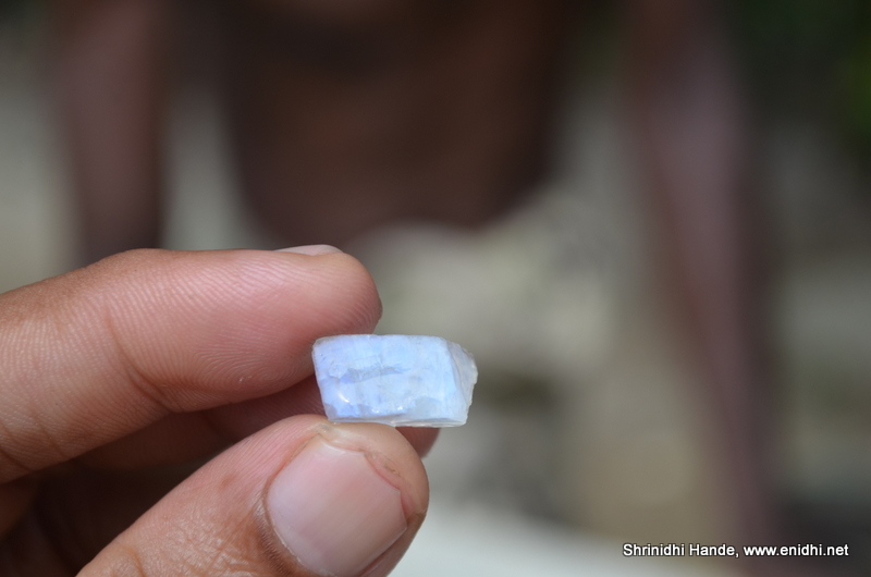 Moonstone mine and factory visit, Meetiyagoda, Srilanka - eNidhi India ...