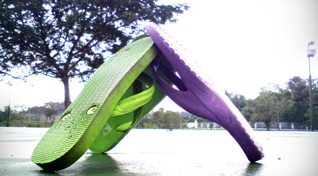 GADIS MERAH JAMBU: BBK 3410: PERMAINAN TRADISIONAL : REJAM SELIPAR