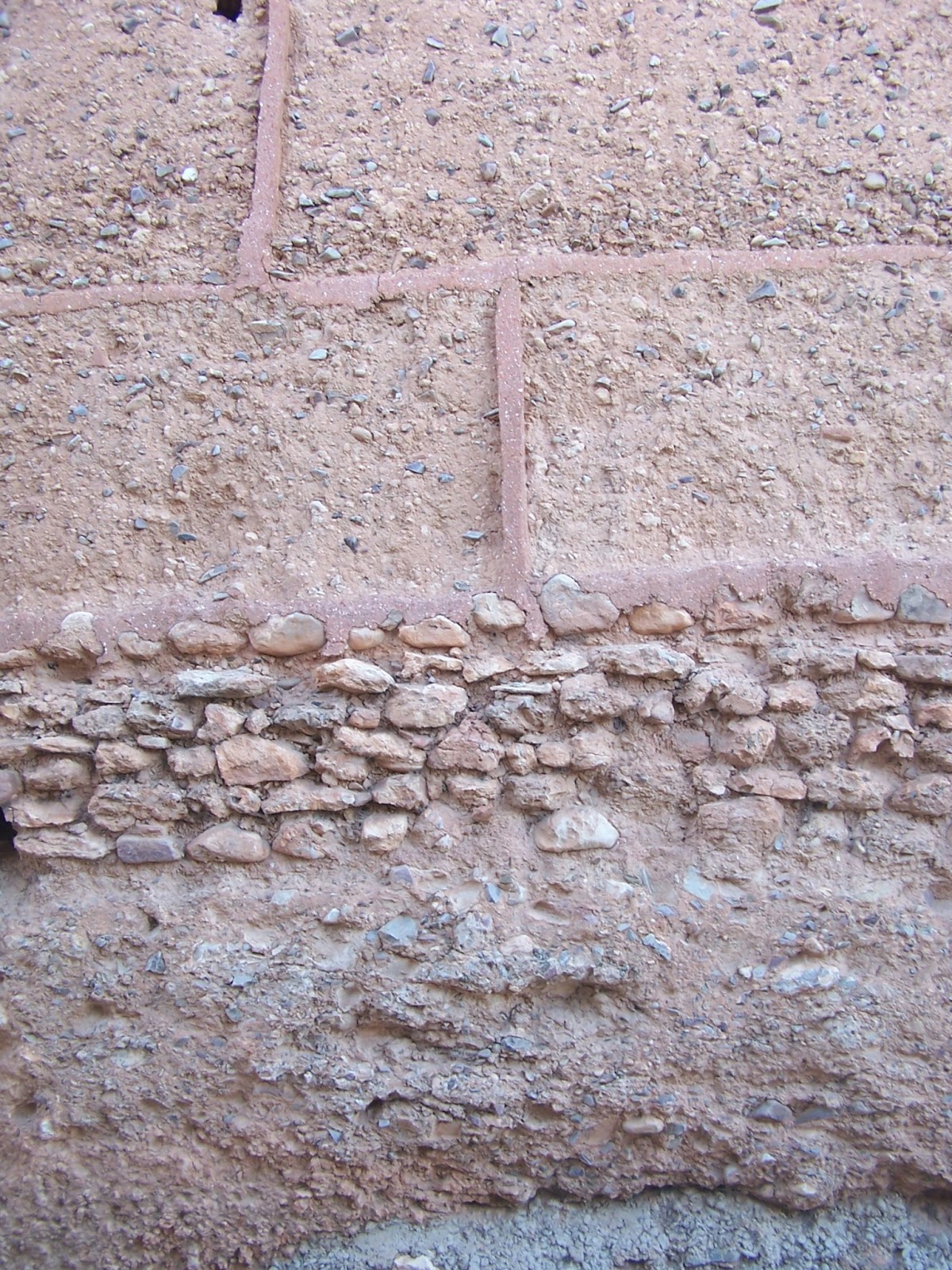 plenas: El tapial en Plenas (4) Tapial reforzado con brencas