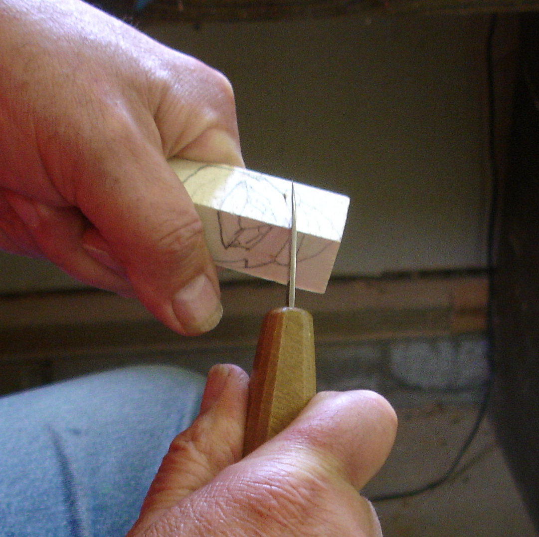 BEGINNERS CARVING CORNER AND BEYOND: Stop Cuts! On Rounded Wood!