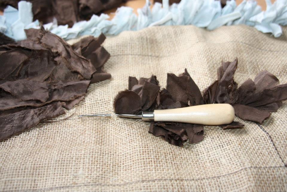 Kate's Design and Craft : Make a rag rug