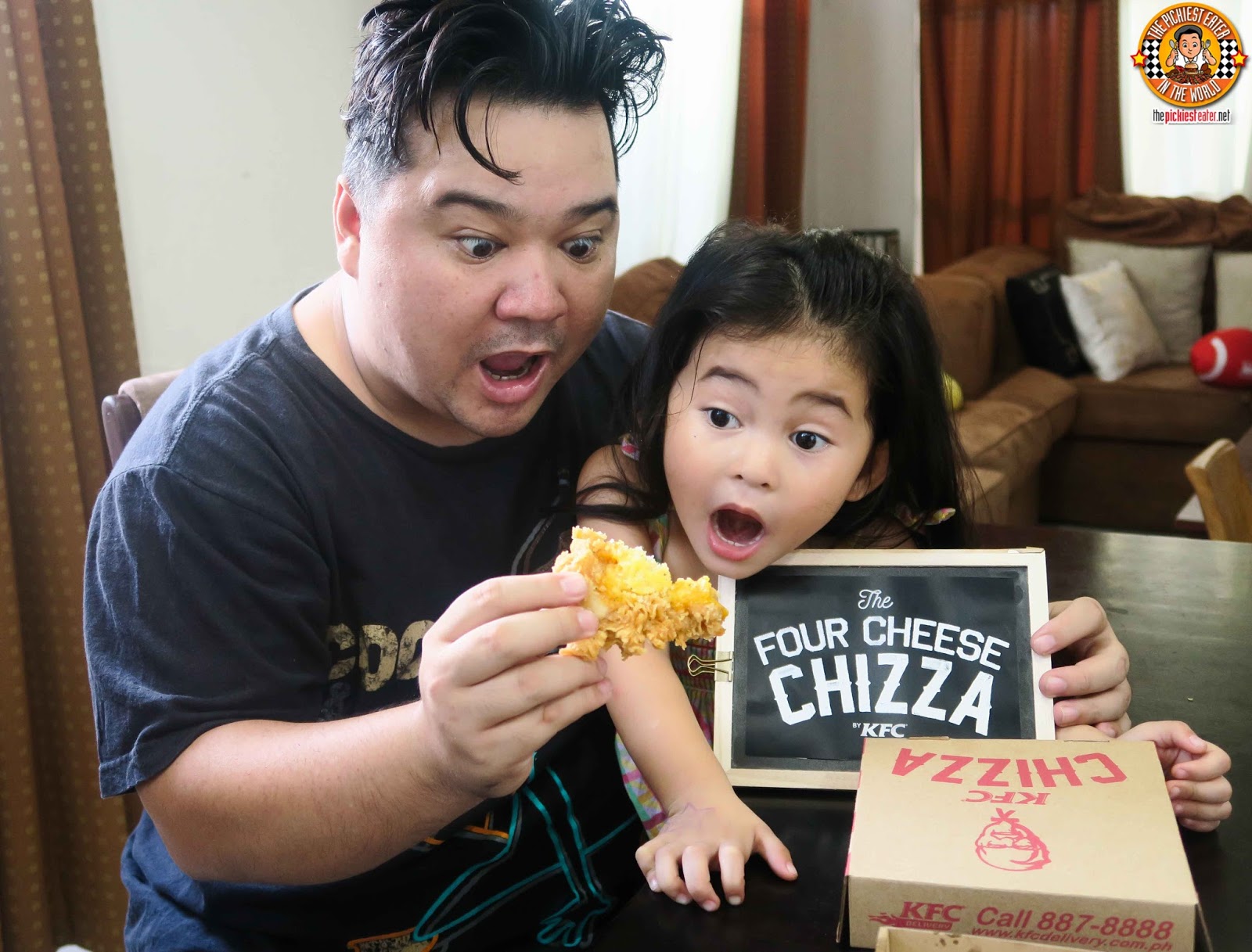 THE PICKIEST EATER IN THE WORLD: WHOA... KFC'S FOUR CHEESE CHIZZA!