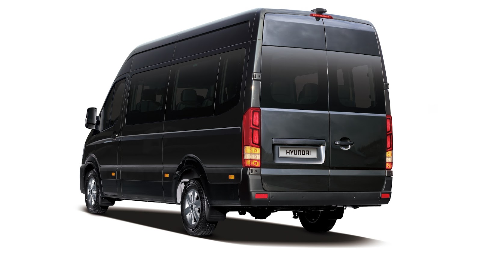 Lanzamiento: Hyundai H350 Minibus : Autoblog Uruguay | Autoblog.com.uy