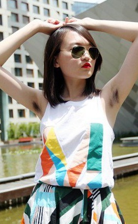 WOW, Inilah 13 Foto Wanita Cantik yang Bangga Dengan Bulu Ketek Lebat, Hikz | RADAR WARTA